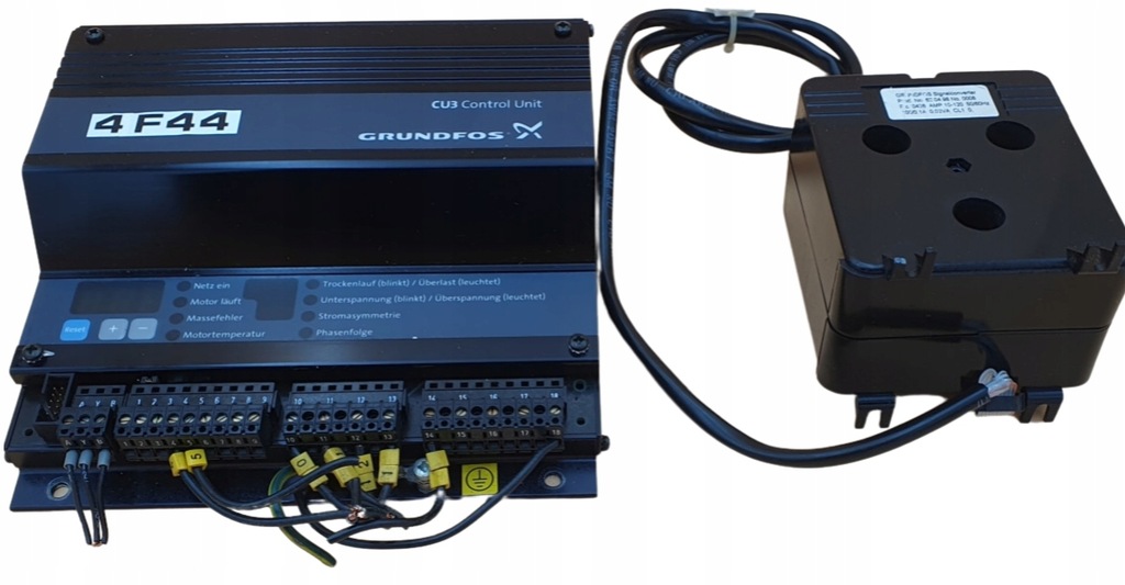 CONTROL UNIT GRUNDFOS CU 3 CU3 V07 62.61 86 + SIGNALCONVERTER 63.04.98 ...