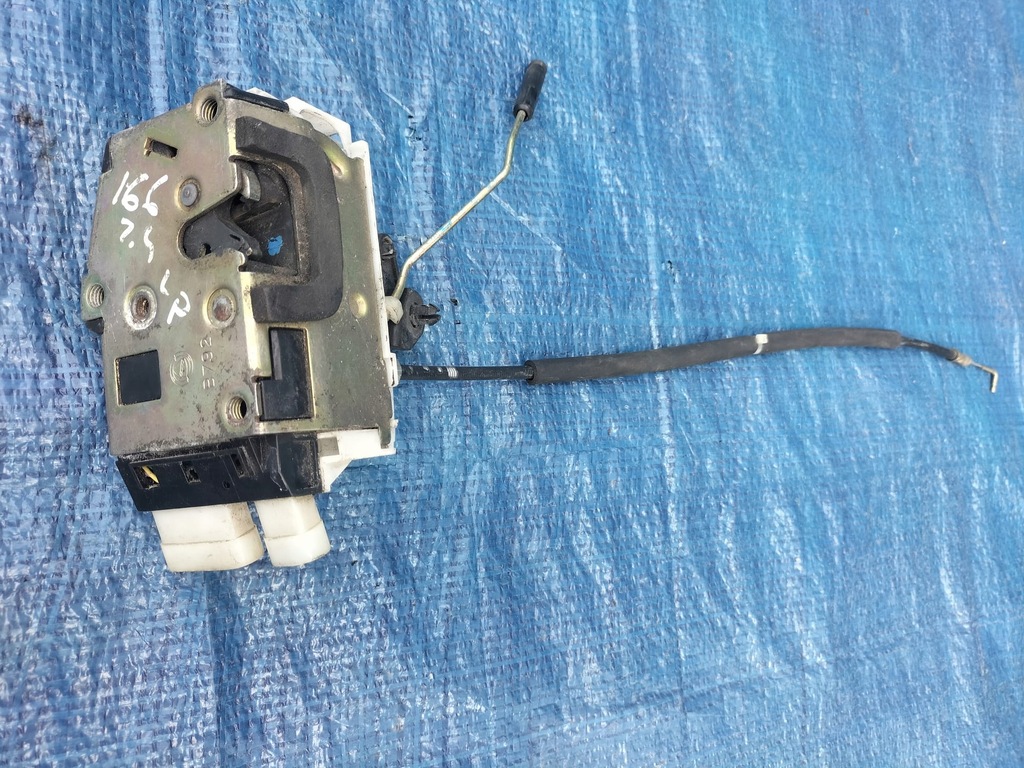 ZAMEK DRZWI LEWY PRZÓD LINKA ALFA ROMEO 166 - 13888531476 - oficjalne archiwum Allegro