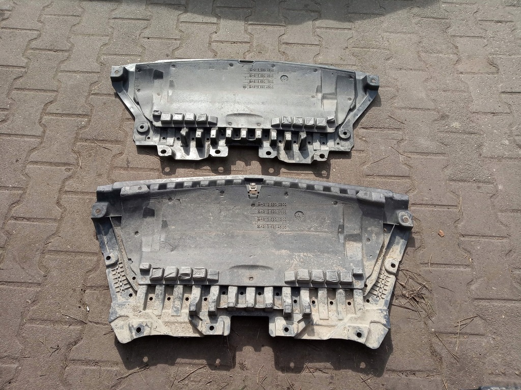 MERCEDES W213 OSŁONA DOLNA POD ZDERZAK-SILNIK - 13445703617 - oficjalne ...