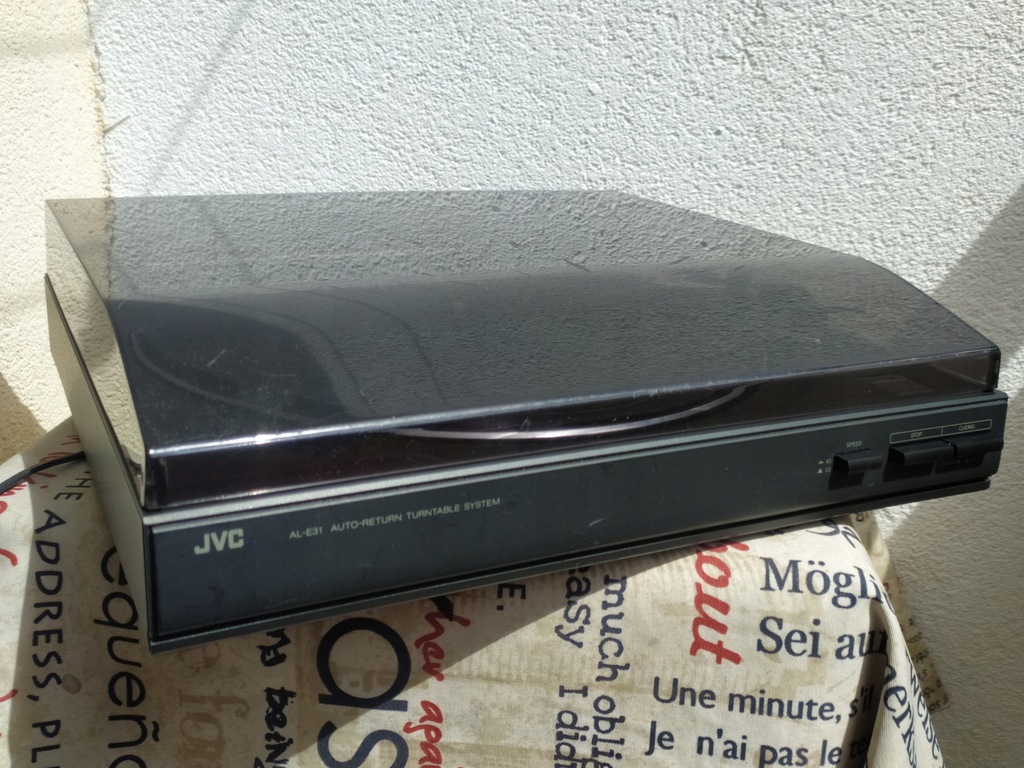 Gramofon JVC AL-E31BK półautomat - 11005215313 - oficjalne archiwum Allegro