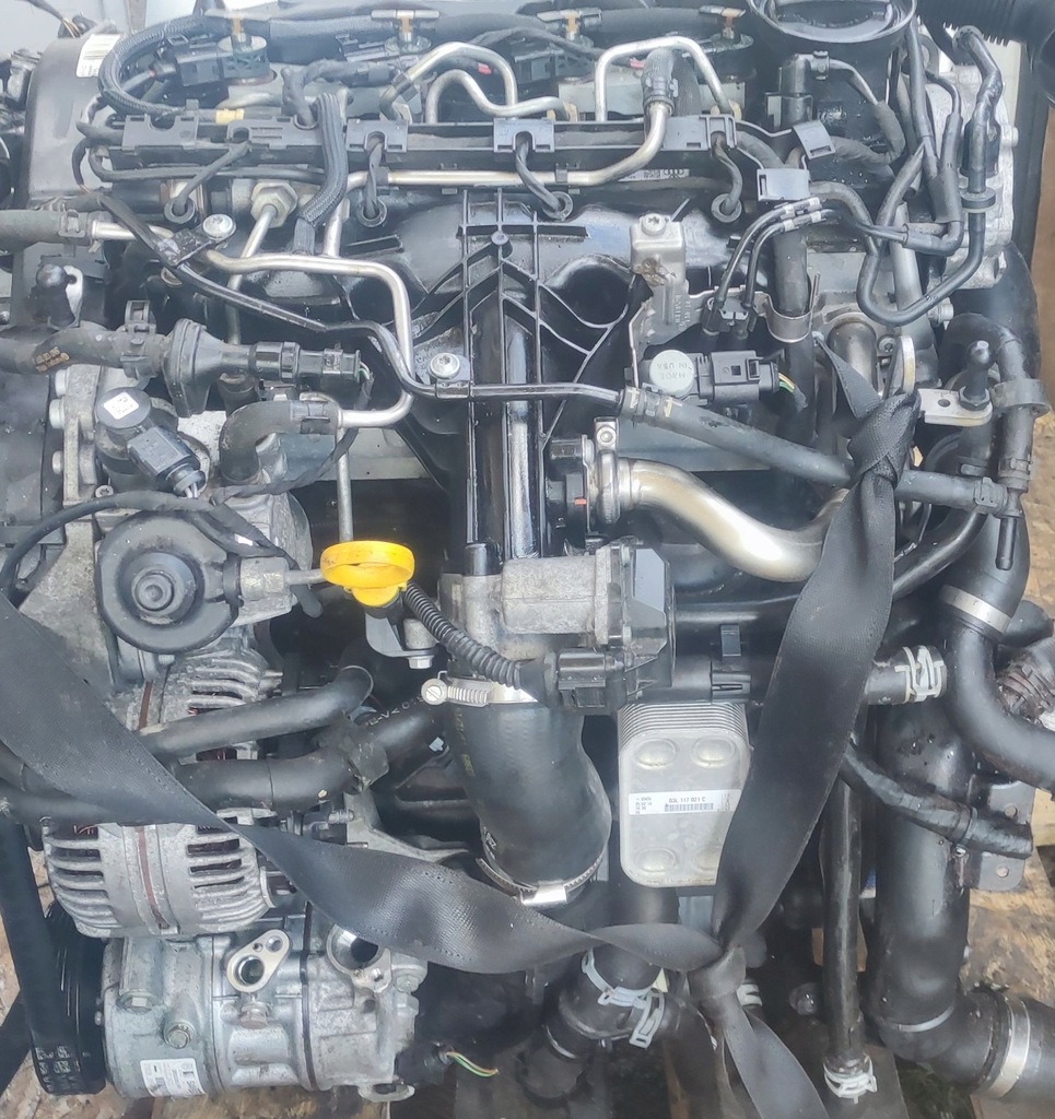 SILNIK SEAT VW CADDY TOURAN PASSAT GOLF SKODA OCTAVIA 2.0 TDI CFHC CLCA ...