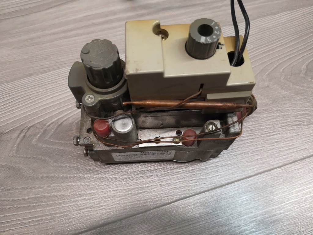 TERMET GCO-DZ-29-08 Elektrozawór Honeywell V 4635C - 10625580598 ...