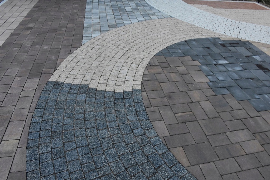 Kostka brukowa Bruk-Bet LOGO 6cm grano czarne - 12909412741 - oficjalne archiwum Allegro