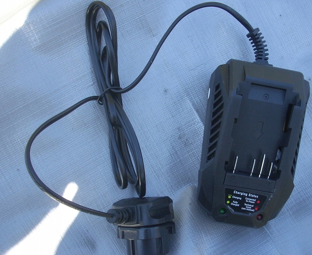 Ładowarka baterii akumulatora MacAllister MC1820 - 12690374832 ...