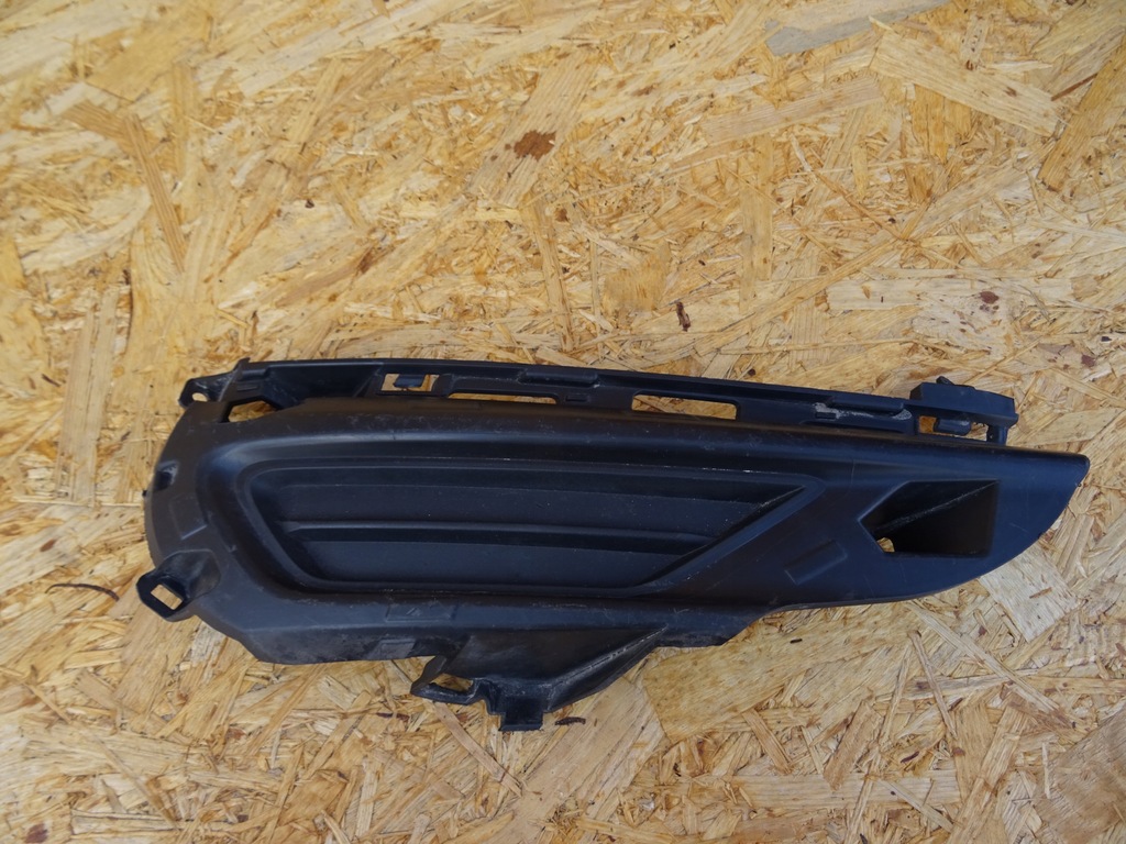 VOLVO XC60 II KRATKA ZDERZAKA PRAWA 31425182 - 14030039802 - oficjalne ...