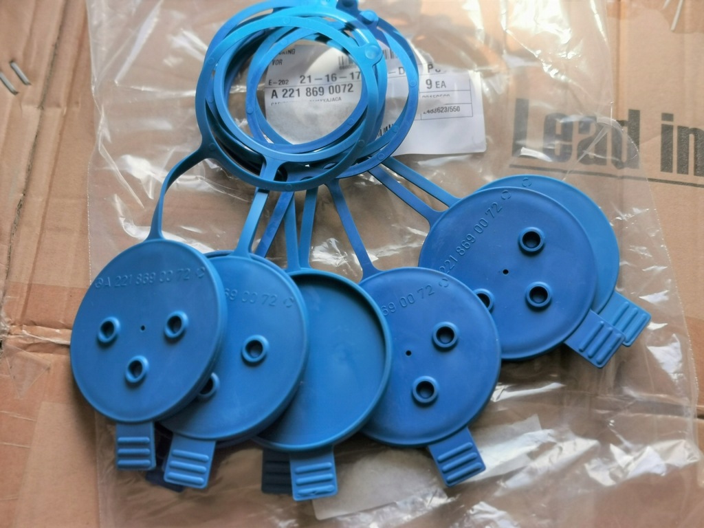 KOREK Zbiorniczka SPRYSKIWACZA MERCEDES W124 W168 - 12682764776 ...