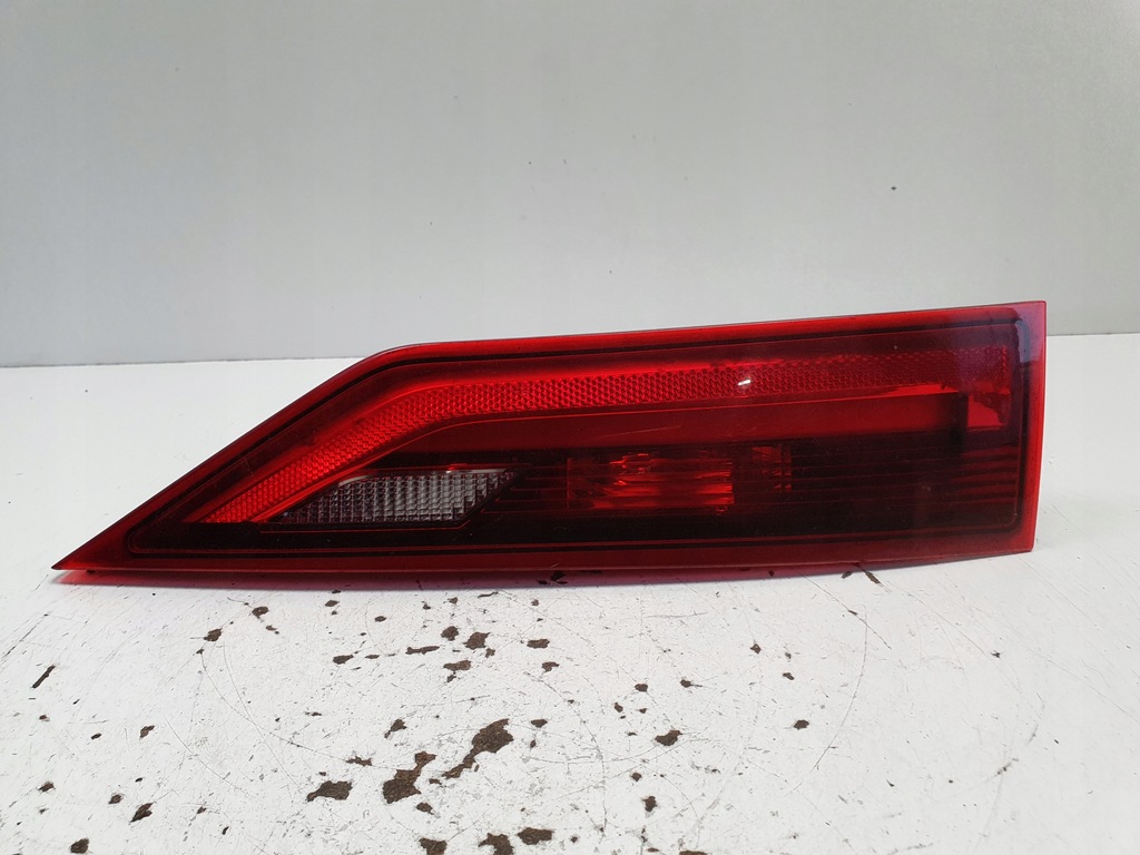 Volvo V90 II 16-23r TYLNIA TYLNA LAMPA LEWA lewy tył w klapę 31656787 ...