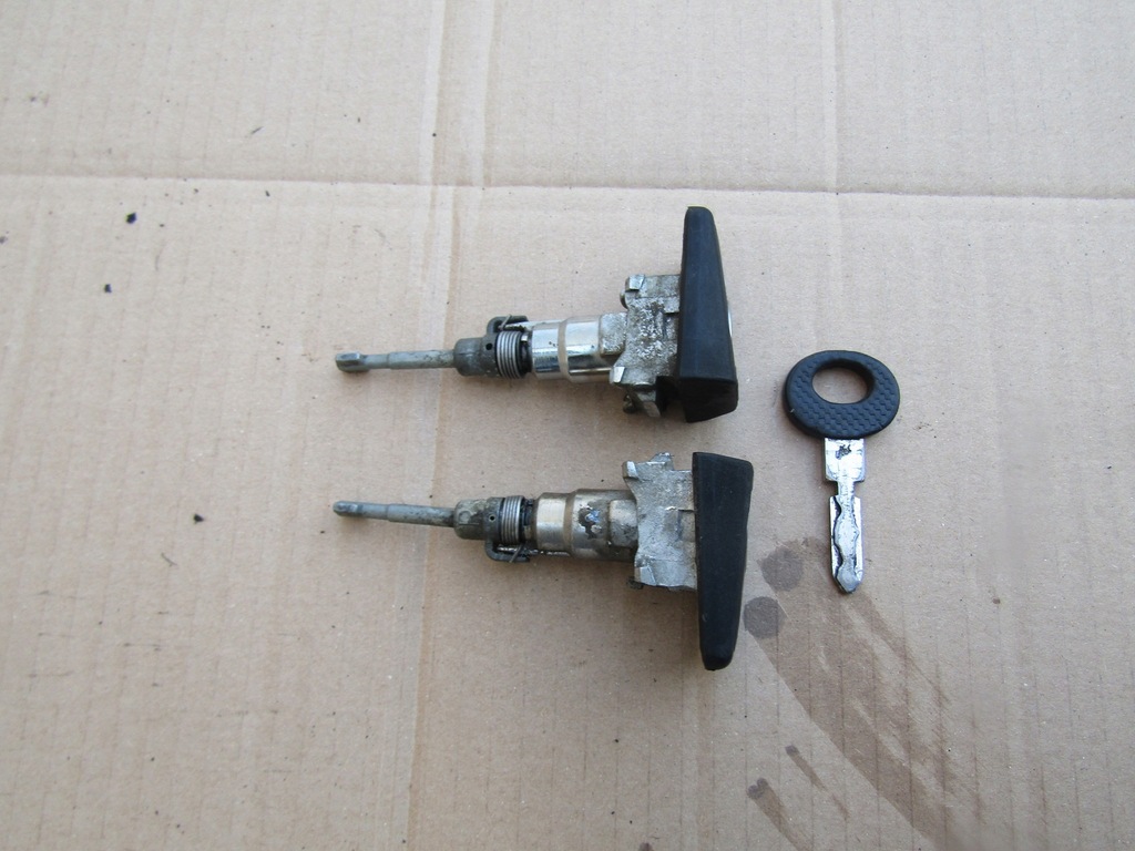 10 MERCEDES W124 WKLADKA ZAMKA DRZWI + KLUCZYK - 11455412598 - oficjalne archiwum Allegro