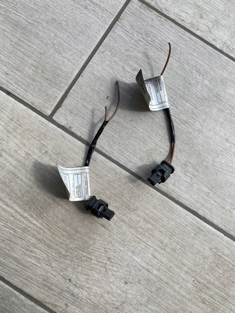 WTYCZKA KOSTKA 2 PIN BMW OE 7543312 - 14098796514 - oficjalne archiwum ...