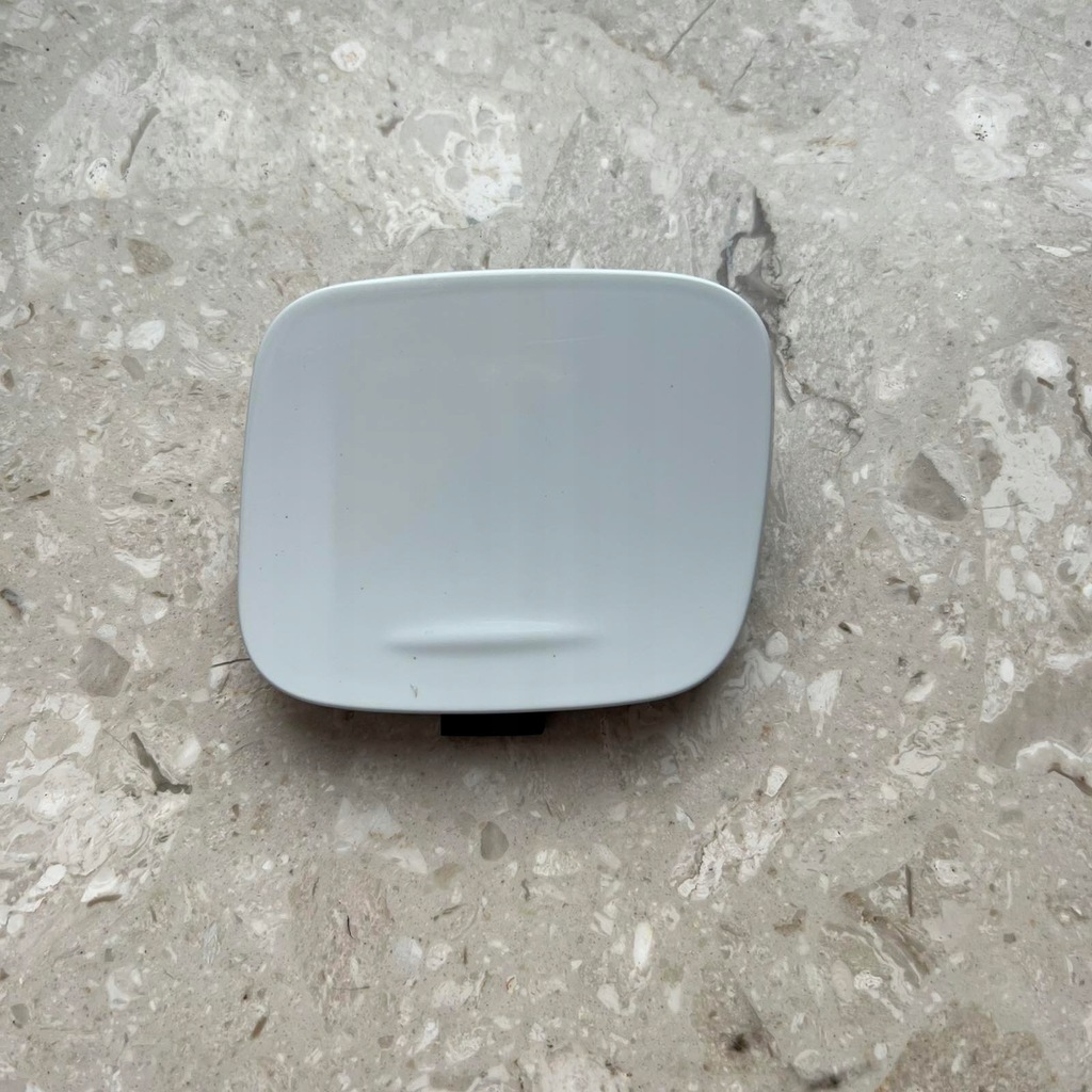 VOLVO S60 V60 10-18 ZAŚLEPKA ZDERZAKA TYŁ 30795029 - 13142876079 ...