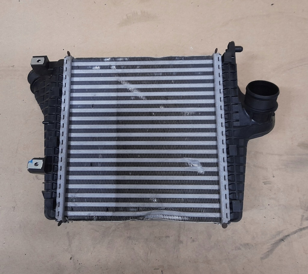 INTERCOOLER PRAWY AUDI Q7 Q8 OE 4M0.145.804.BR - 13312106606 ...
