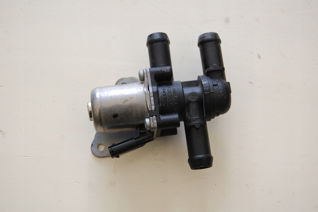 POMPKA WODY VOLVO V90 S90 31338385 - 7449751586 - oficjalne archiwum ...