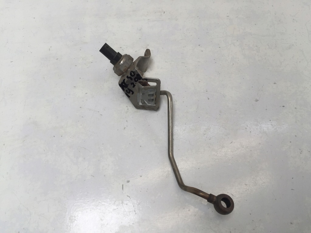 VOLVO XC40 2.0 D4 CZUJNIK CIŚNIENIA OLEJU 31319419 - 12578279171 ...