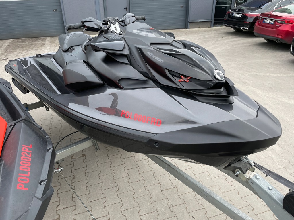 SEA DOO RXP XRS 300 TRIPLE BLACK AUDIO 2022 25mtg - 15383476400 ...