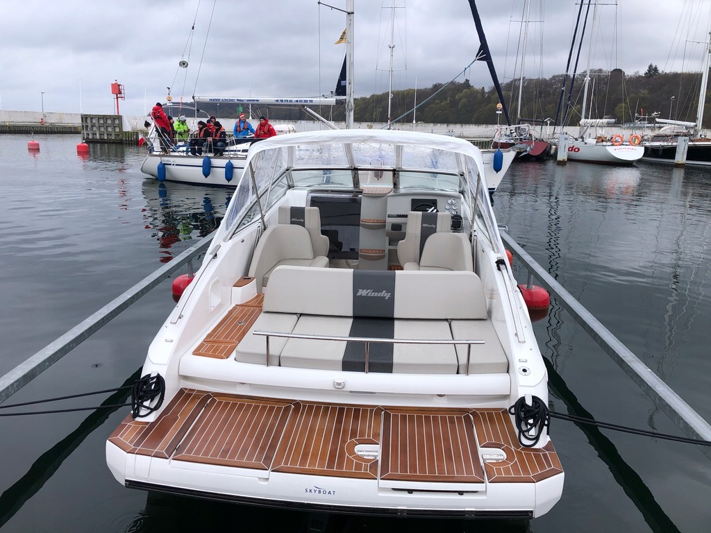 Jacht motorowy Windy Solano 27 , motorówka , Łódź - 11379074304 ...