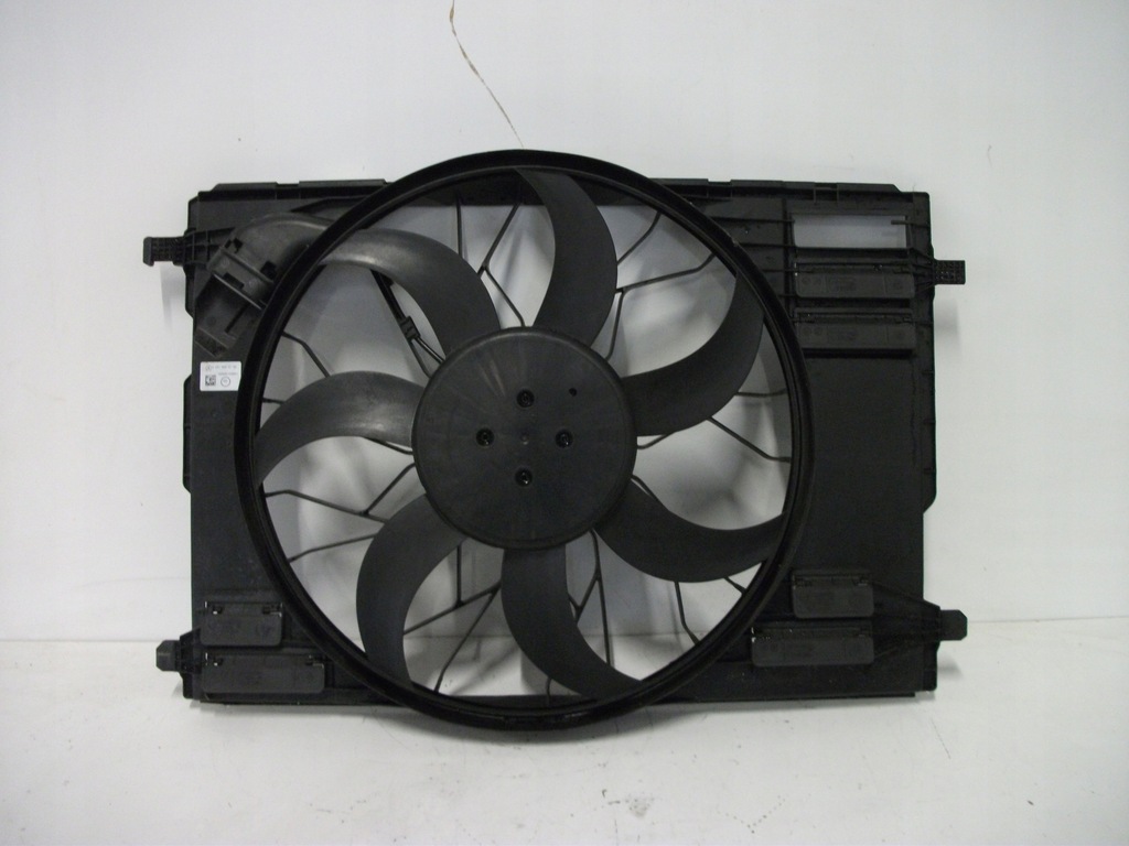 Mercedes A2479060100 wentylator chłodnic W177 - 13425112222 - oficjalne ...