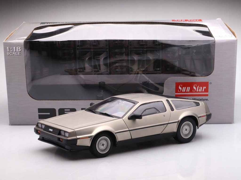 DeLorean DMC-12 Coupe - 1981, stainless steel Sun Star 1:18 - 16773831866 - oficjalne archiwum ...