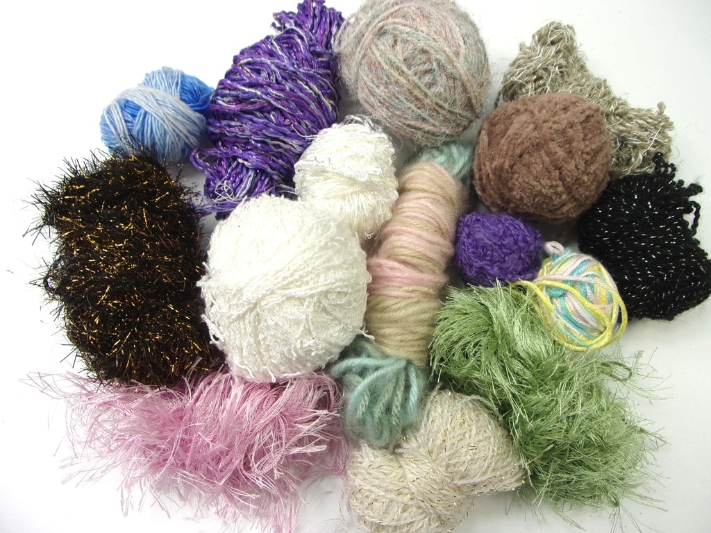 WŁÓCZKA włóczki kolorowe i ozdobne 225g / C10 - 12799744640 - oficjalne archiwum Allegro