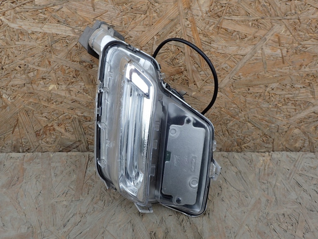 ŚWIATŁO LED DRL PRAWY VOLVO XC60 LIFT 31420394 - 10708429466 ...