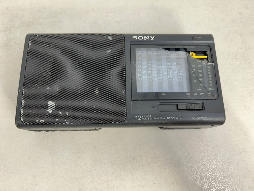 Radio wielozakresowe globalne Sony ICF-SW600 - 14177292271 - oficjalne ...