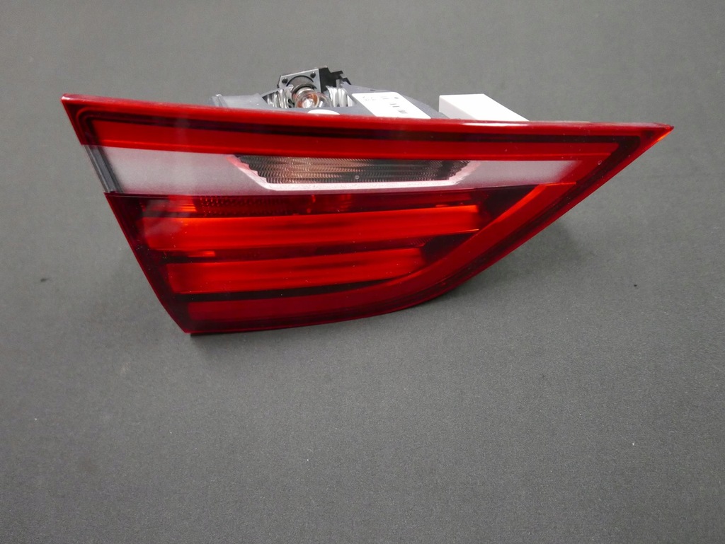 BMW F46 LAMPA LEWA KLAPY BAGAŻNIKA LEWY TYŁ LED - 13878256154 ...