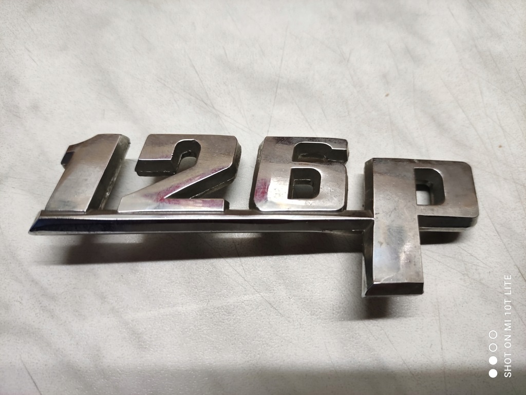 Emblemat znaczek logo 126p metal - 12294977876 - oficjalne archiwum Allegro