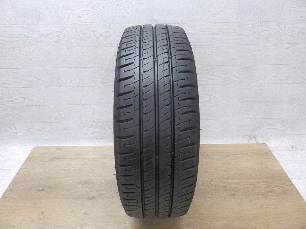 Opona letnia Michelin Agilis 215/60/17C - 11929246972 - oficjalne ... Opona letnia Michelin Agilis 215/60/17C - 11929246972 - oficjalne ...