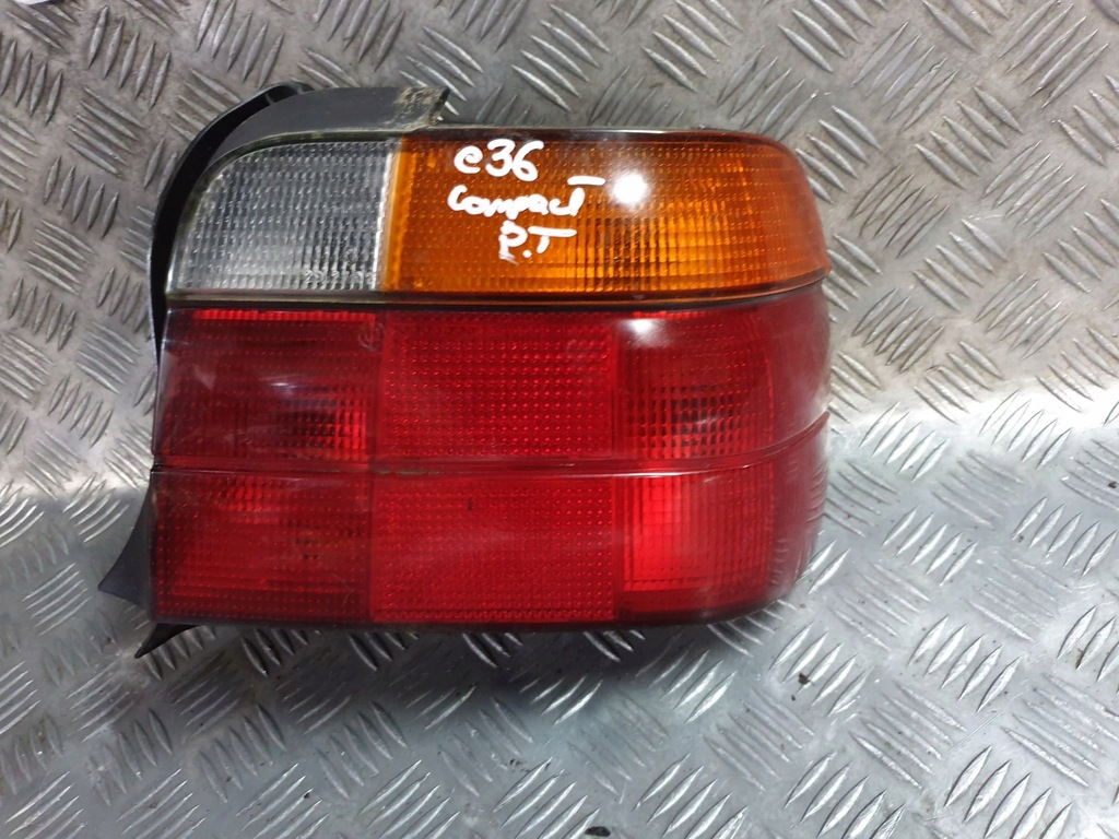 KOMPLETNA LAMPA TYLNA BMW E36 COMPACT - 12679443678 - oficjalne ...