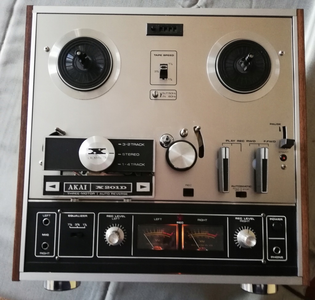 Magnetofon szpulowy AKAI X-201D srebrny - 11404044164 - oficjalne archiwum Allegro