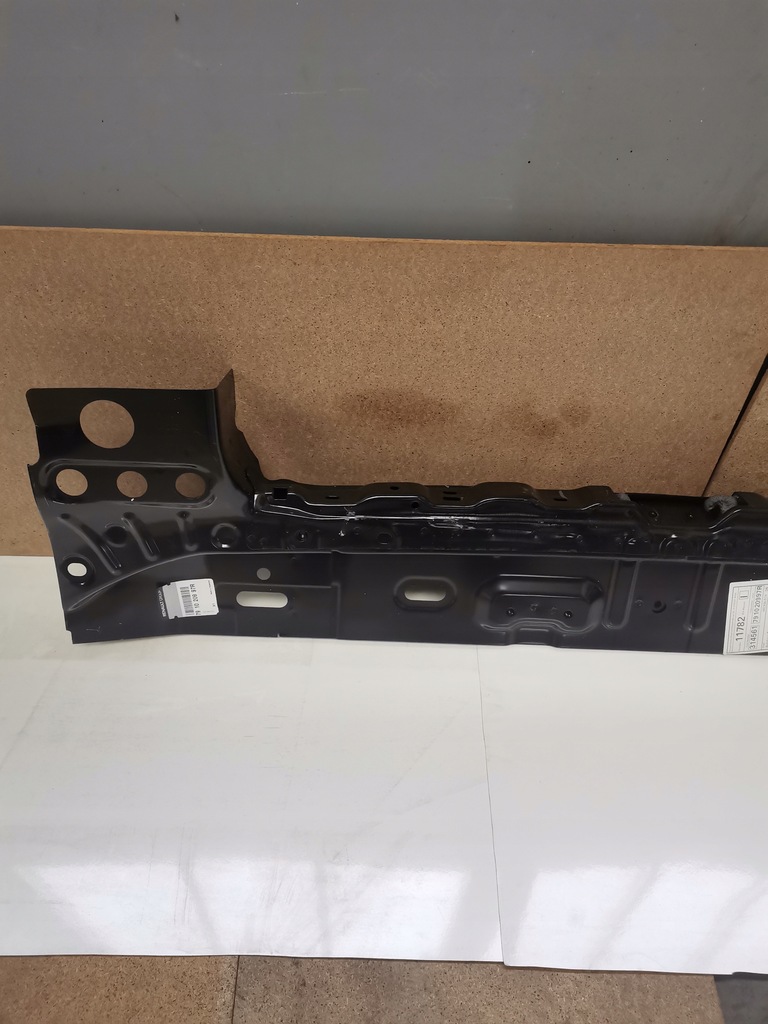 Tylny pas Dacia Duster II 791020997R - 13191837073 - oficjalne archiwum ...