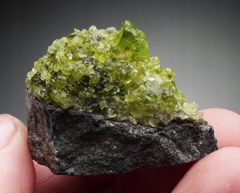 PERYDOT / OLIWIN w skałce - USA /bk098 - 14196204441 - oficjalne ...