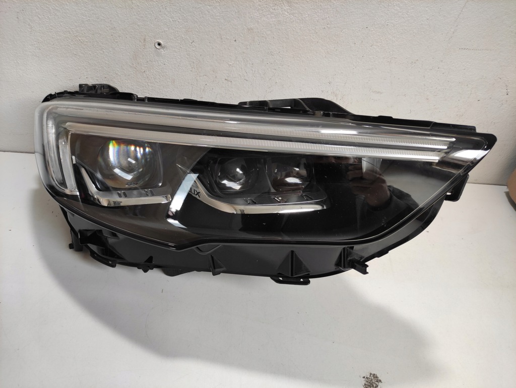 INSIGNIA B LAMPA REFLEKTOR PRAWA FULL LED 39195646 - 12218543133 ...