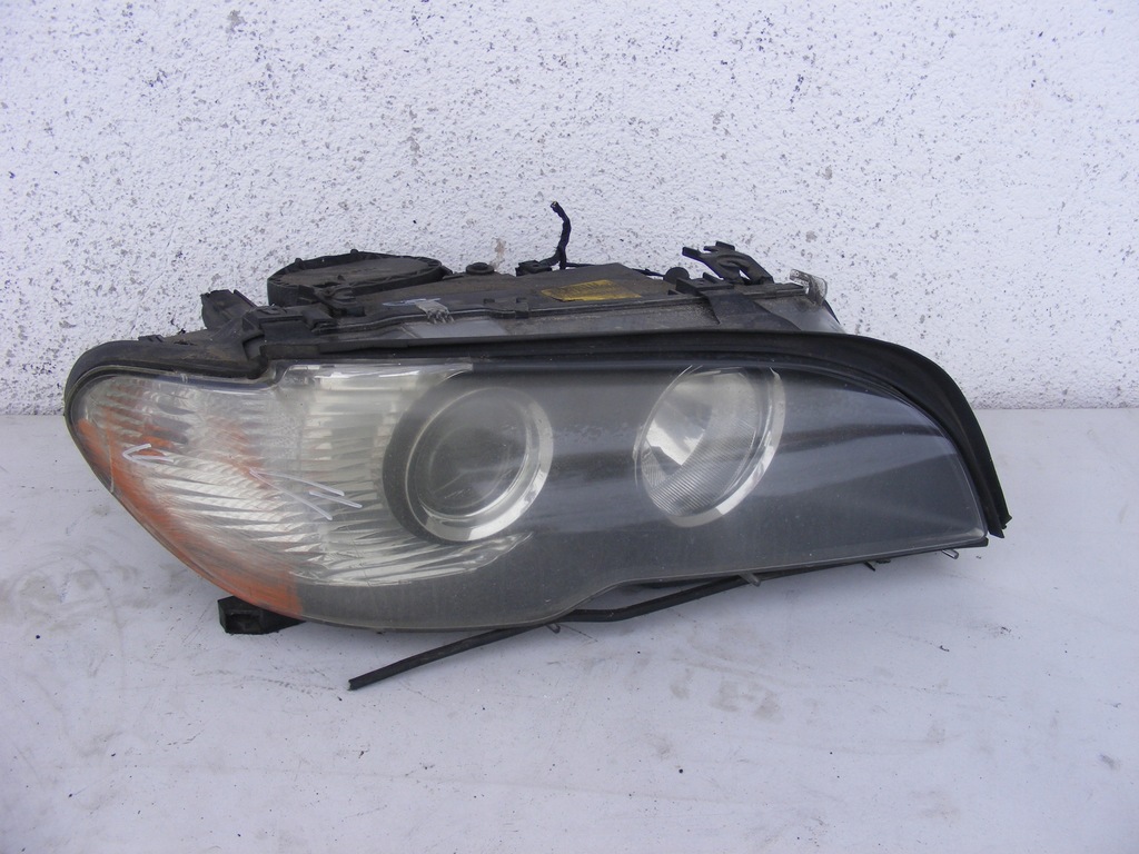 BMW E46 COUPE CABRIO LAMPA PRZÓD PRAWA - 13204008843 - oficjalne archiwum Allegro