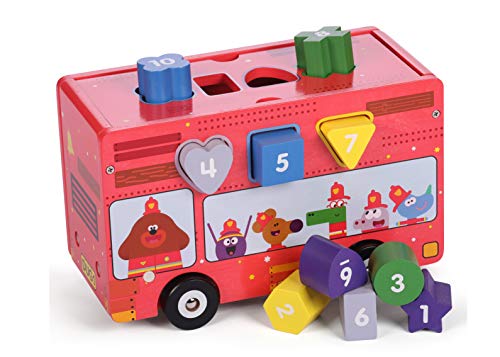 Hey Duggee 1190 Wooden Shape Sorter Fire Truck with Light and Sound ...