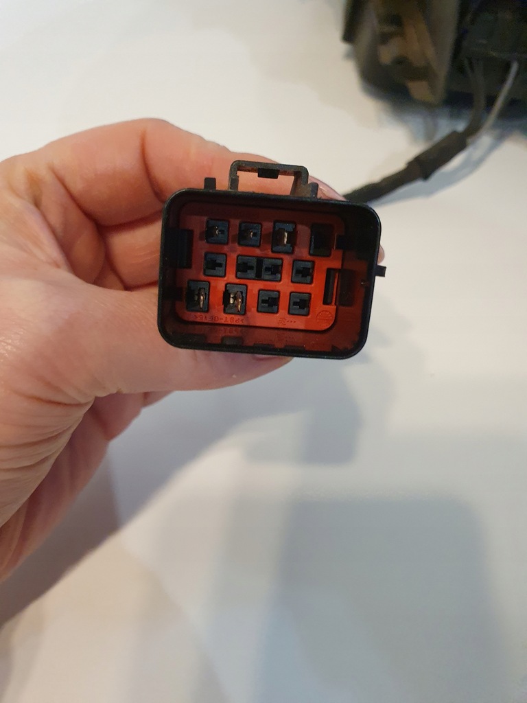 Lampa volvo XC60 USA Lift prawa OEM 31358114 - 11740501576 - oficjalne ...