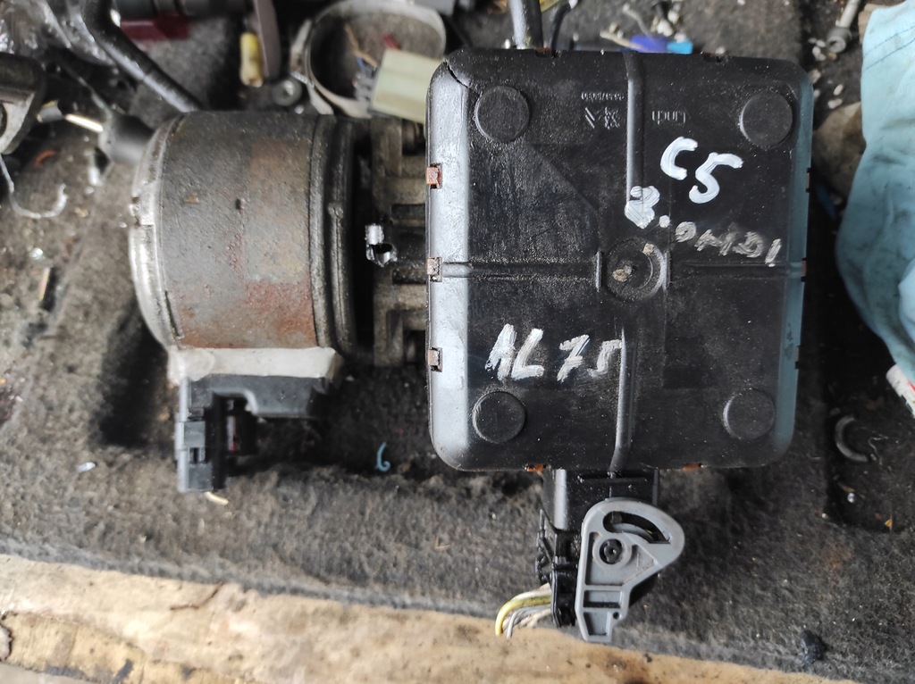 9636715980 POMPA ZAWIESZENIA CITROEN C5 - 11743116298 - oficjalne ...