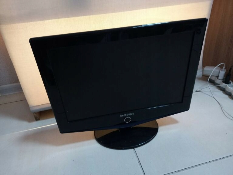 MONITOR Z FUNKCJĄ TV SAMSUNG LE19R71B 19 CALI - 11699569029 - oficjalne ...