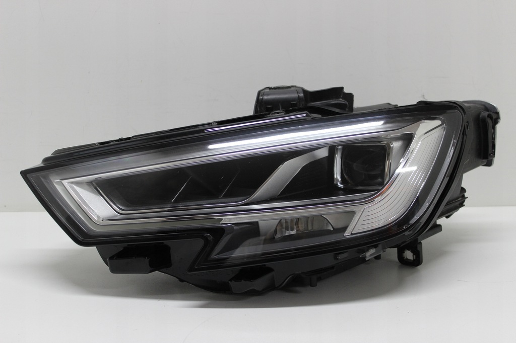 LAMPA LEWA AUDI A3 8V LIFT MATRIX FULL LED EU - 14598956564 - oficjalne ...