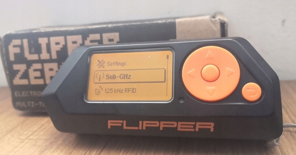 FLIPPER ZERO |Black|Limited Edition|Stan idealny| - 13442323036 ...