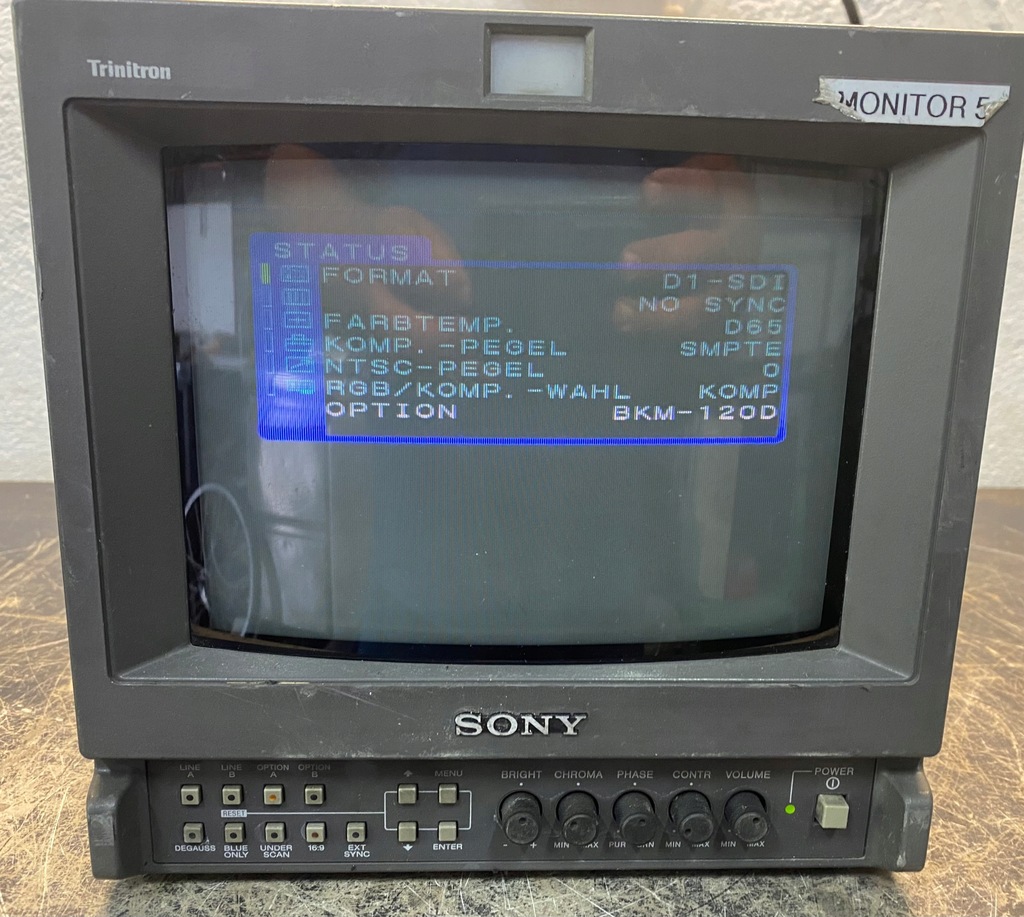 Monitor Sony PVM-9L2 9” trinitron - 14125742440 - oficjalne archiwum ...