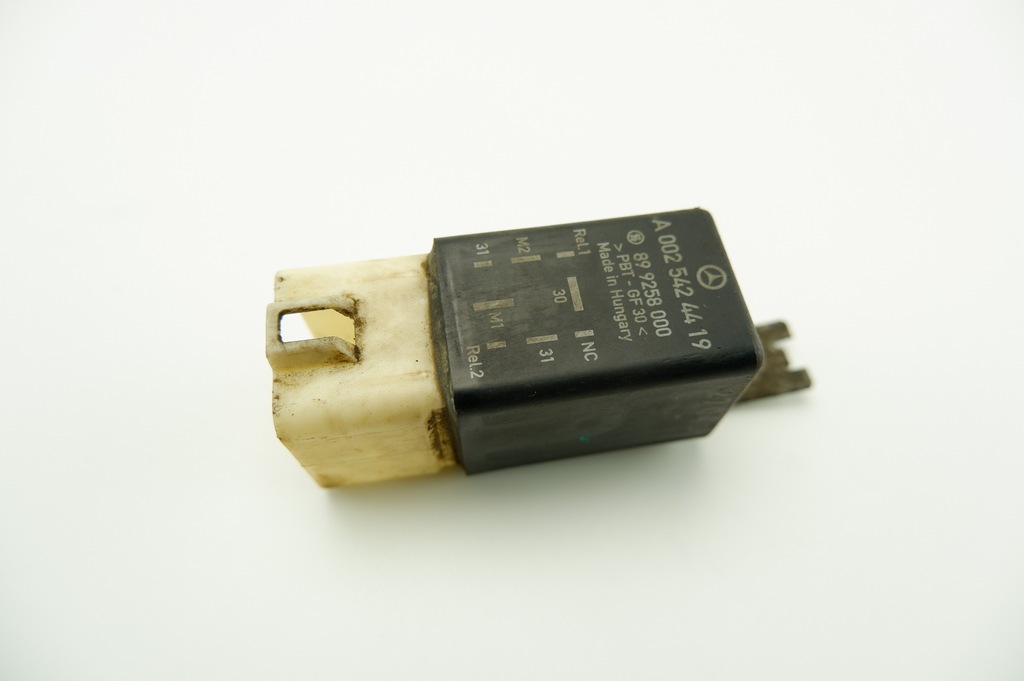 PRZEKAŹNIK WENTYLATORA VITO W639 A0025424419 - 12911092487 - oficjalne ...