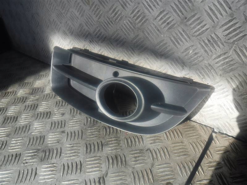 KRATKA ZDERZAKA PRAWA AUDI A3 8P S LINE 8P4807682F - 13563898370 ...