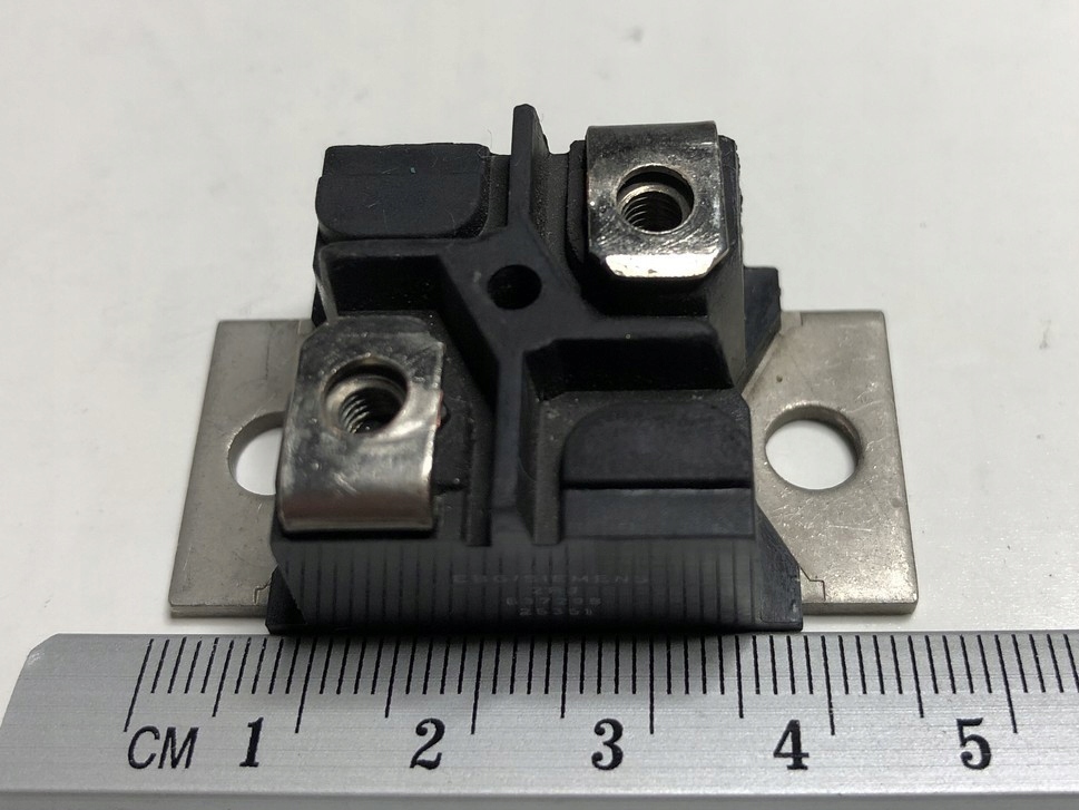 Купить Резистор 2RJ 637298 EBG/SIEMENS: отзывы, фото и характеристики ...