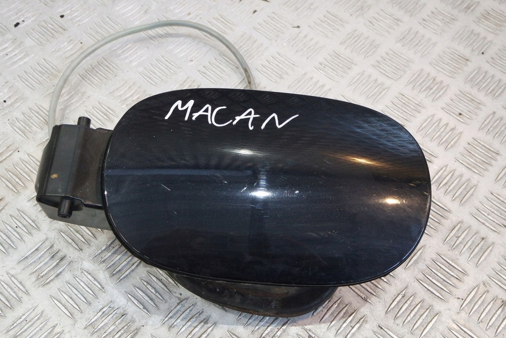 PORSCHE MACAN KLAPKA WLEWU PALIWA 95B809857B - 11722157217 - oficjalne ...