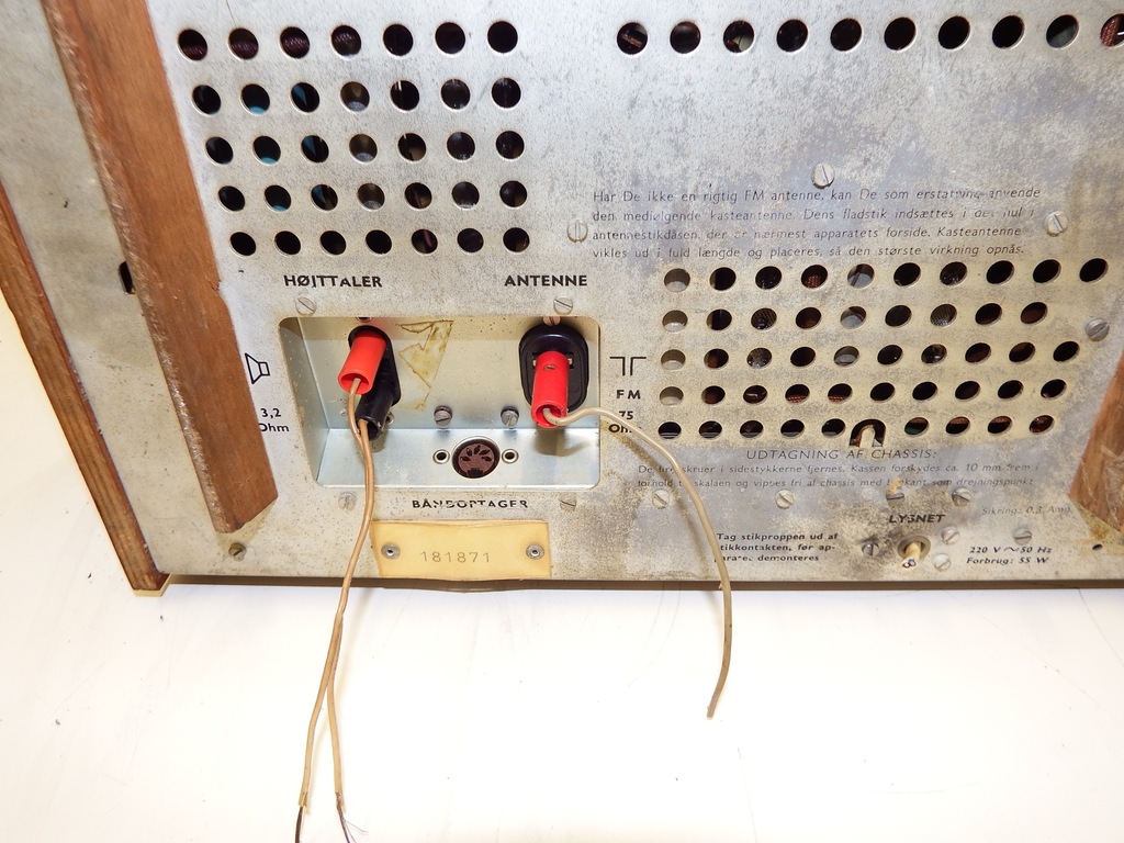 Купить ELTRA BELLA MUSICA 997 РАДИО ГРАММОФОН ВИНТАЖ: отзывы, фото и ...