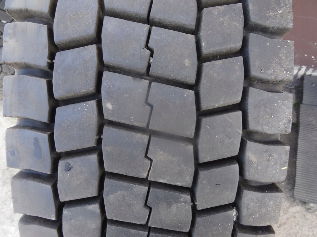 Opona 295/80R22.5 Bridgestone M 729 - 8180329573 - oficjalne archiwum Allegro