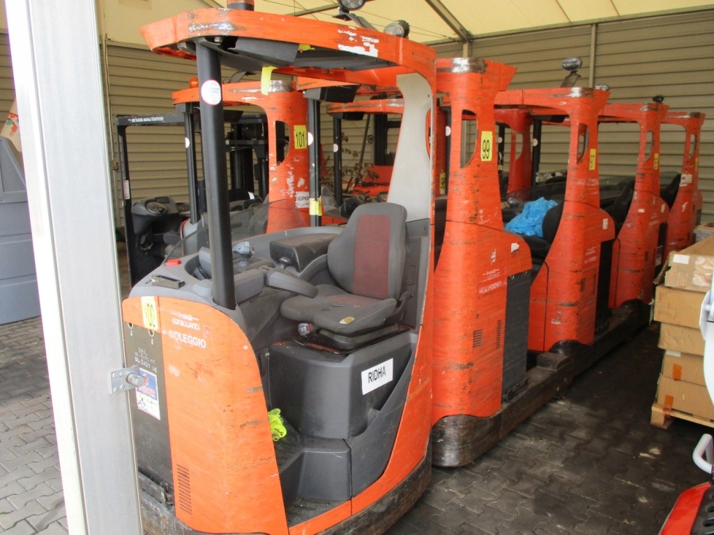 WÓZEK MAGAZYNOWY TOYOTA/BT RRE140 TRIPLEX 8 METRA - 12574777560 ...