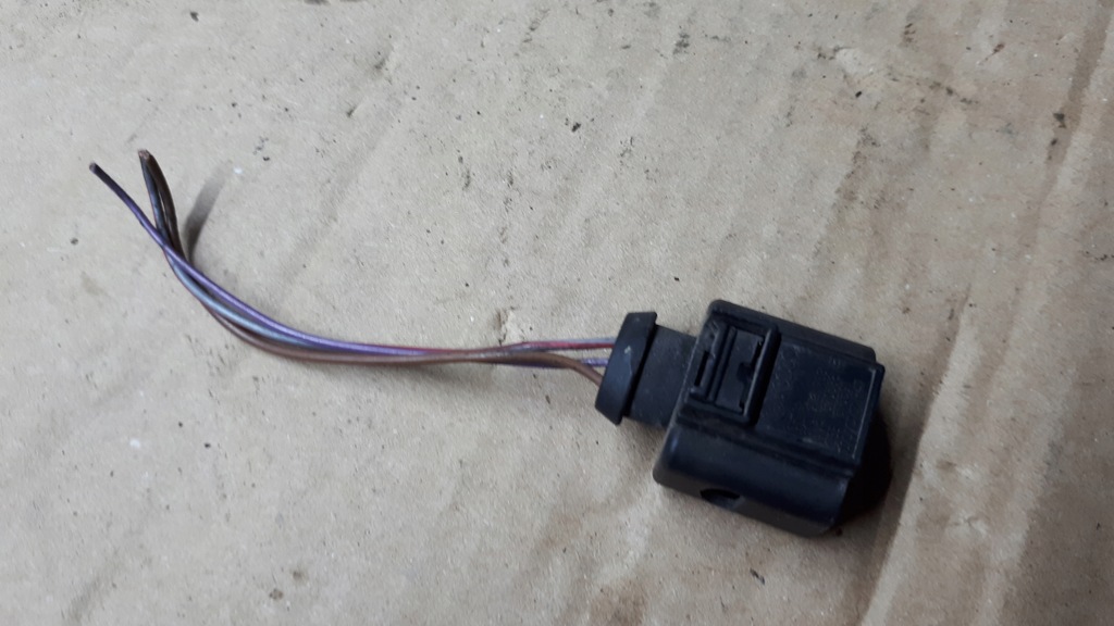 A4 B8 WTYCZKA KOSTKA CZUJNIKA KLIMATYZACJI - 13529229037 - oficjalne ...