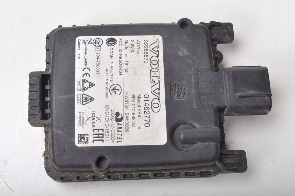 VOLVO XC60 II RADAR CZUJNIK MARTWEGO POLA 32286570 - 12301134925 ...