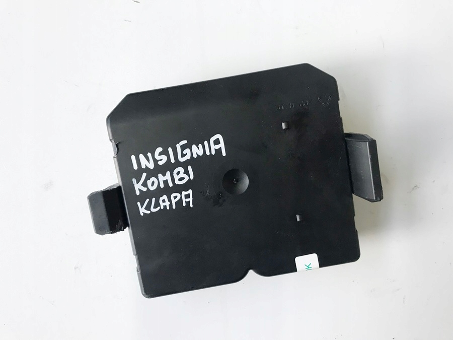 INSIGNIA KOMBI MODUŁ KLAPY TYŁ 20837967 - 7846440523 - oficjalne ...